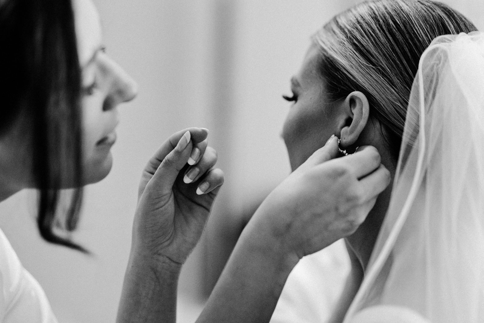 Katryna and Kasey | Royal Park Rochester Wedding - smithandco.photo