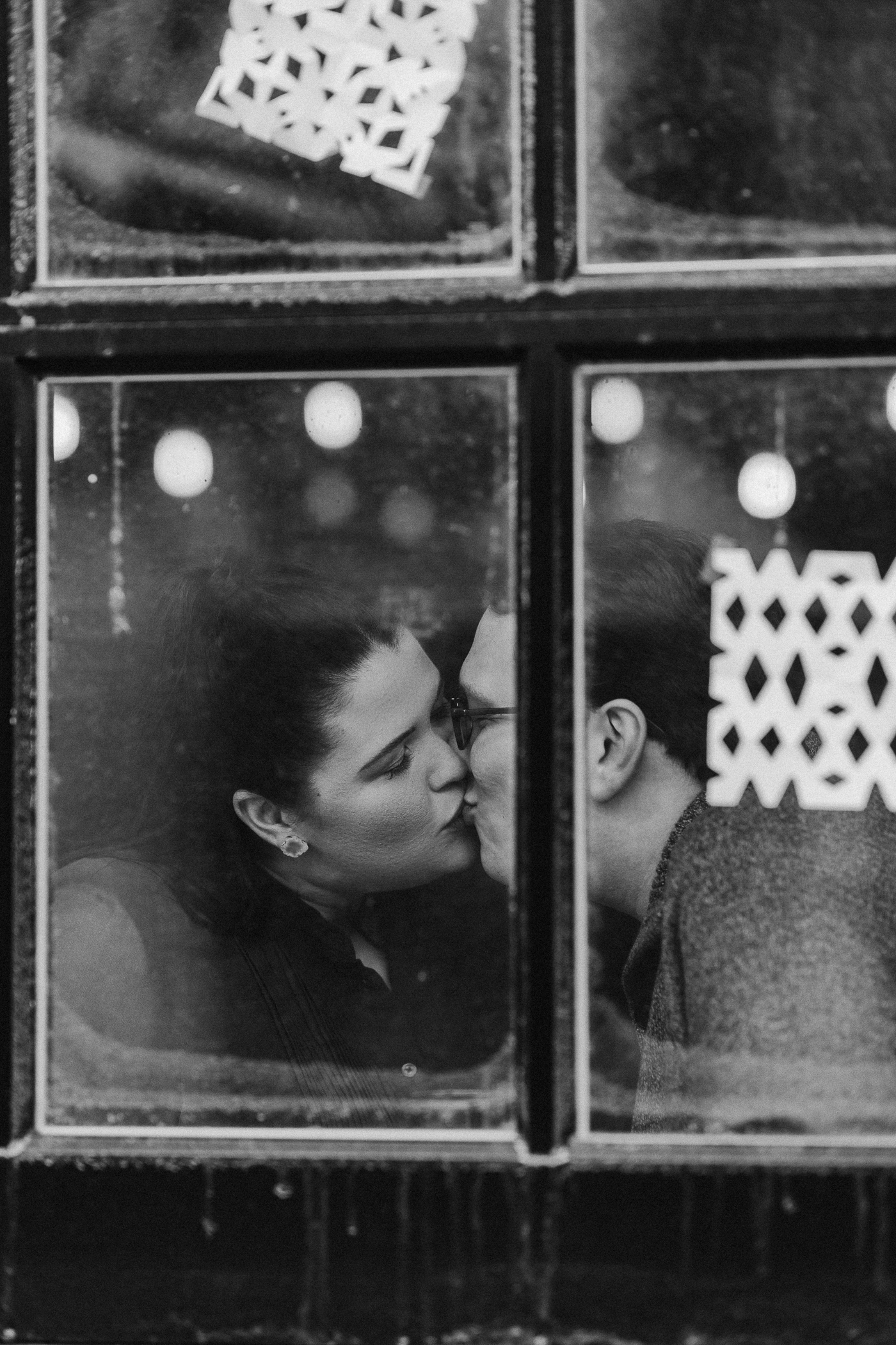Laura and Alex | Downtown Detroit engagement - smithandco.photo