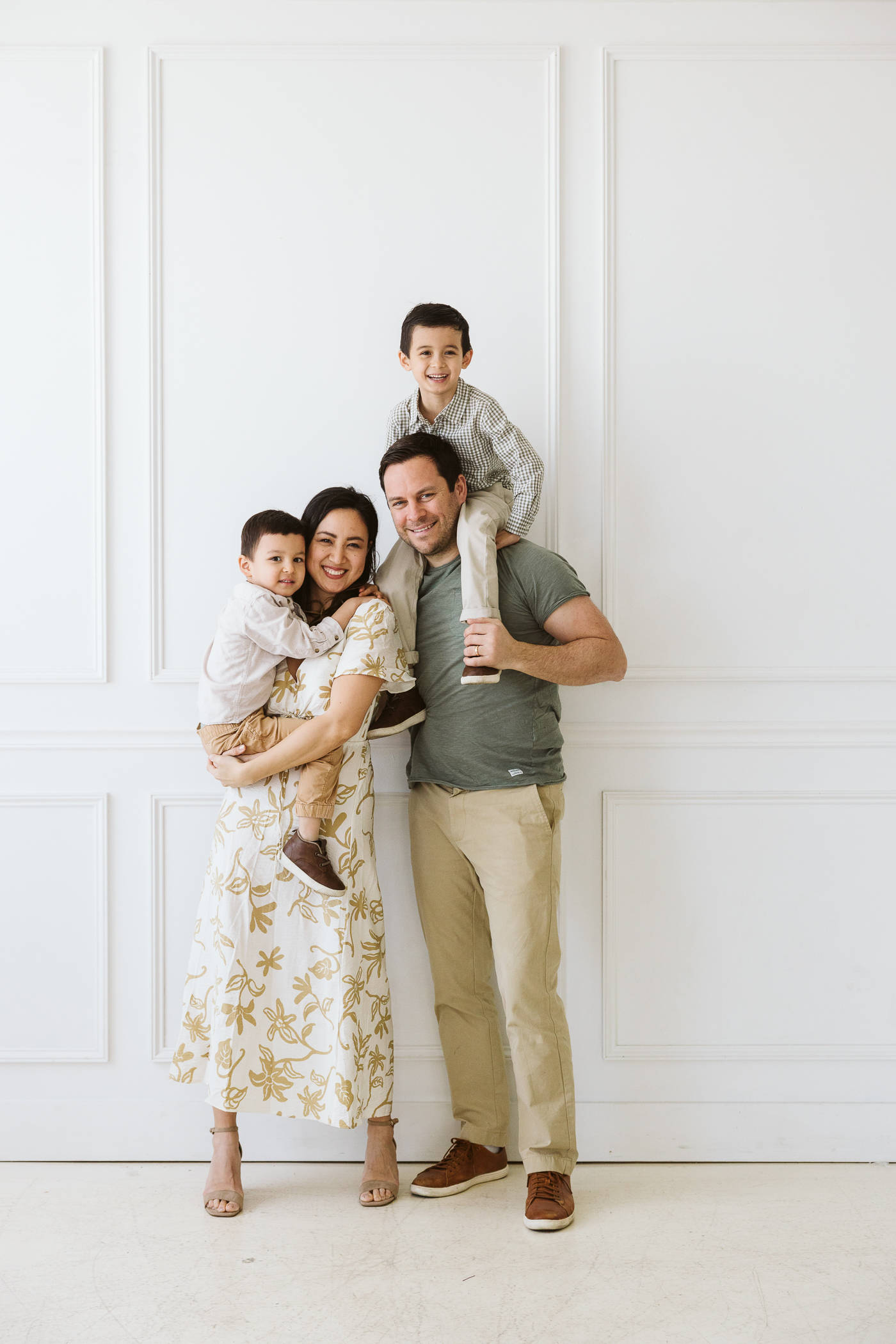 Pontiac Michigan Family Photography - smithandco.photo