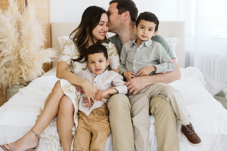 Pontiac Michigan Family Photography - smithandco.photo